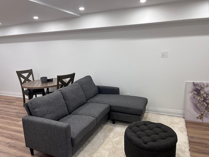 Calm Oasis For A Nice Gateway In Beamsville - Grimsby
