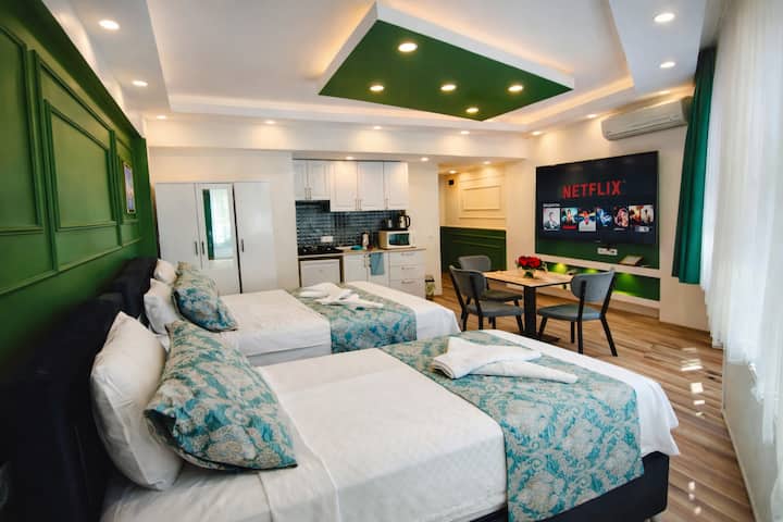 Deluxe Comfort Studio Apartment - Istanbul