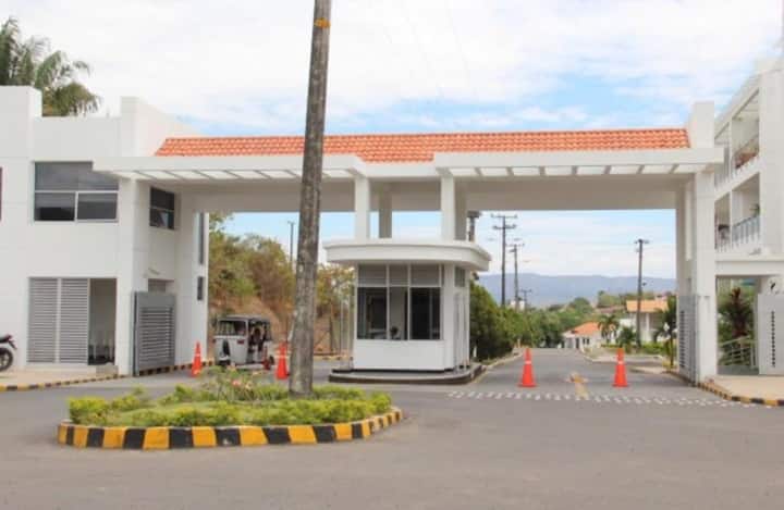 Departamento Melgar, Villa Florez - Melgar