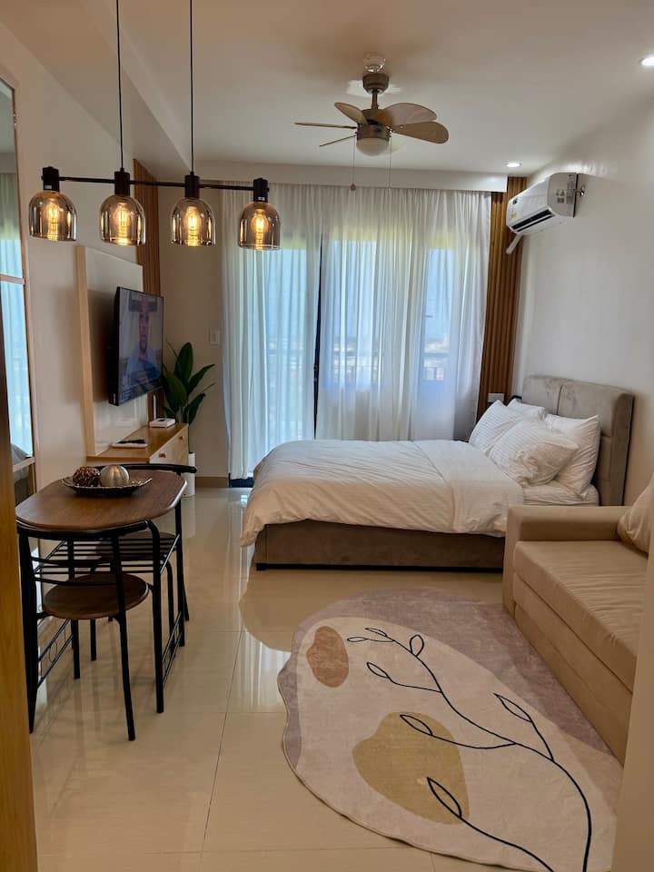 Francine’ Studio, Smdc Iloilo - Iloilo City