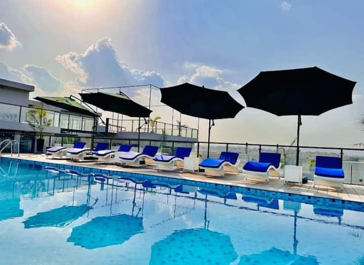 1-bhk Pool & Gym On Rt (Paid) - Islamabad