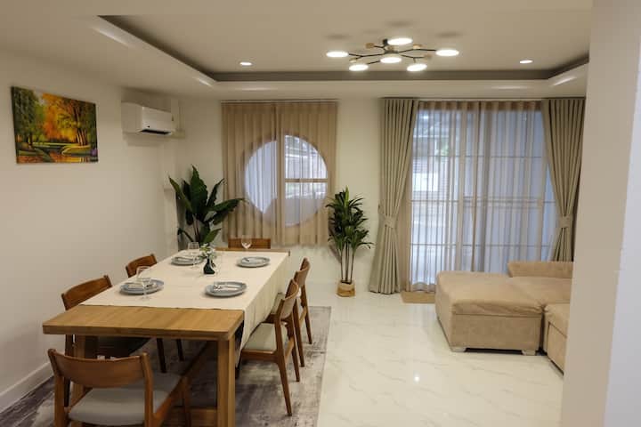 2ntahome 4br,10pax 200m From Bts - Bang Khen