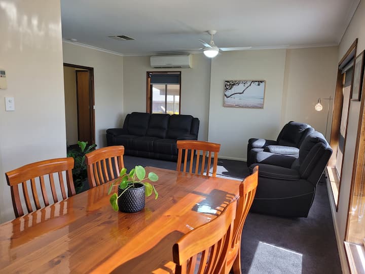 Ryan's On Mathoura - Horsham