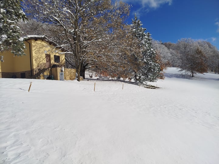 Chalet Monte Alago • L’unica Baita Sulla Montagna - Italy