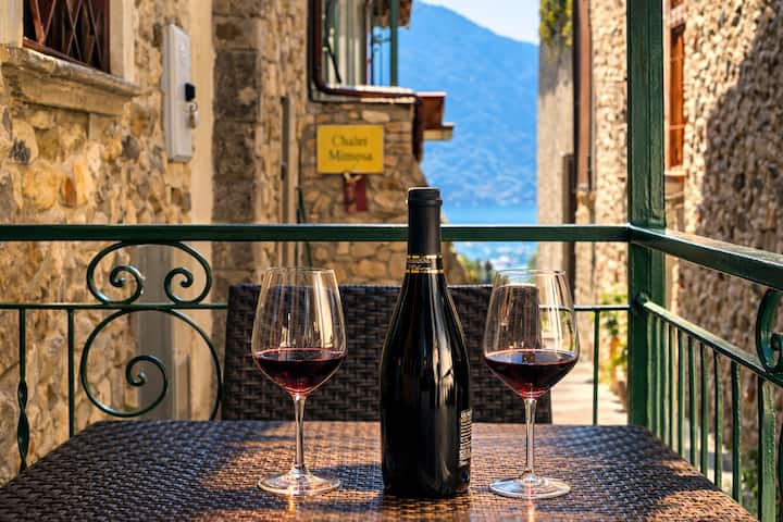 Traditional Lake Stone House - Tremezzina