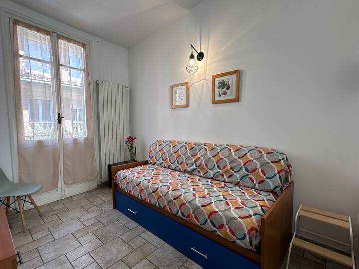 Bilocale Con Ampio Terrazzo [Spiaggia 200mt] - Finale Ligure