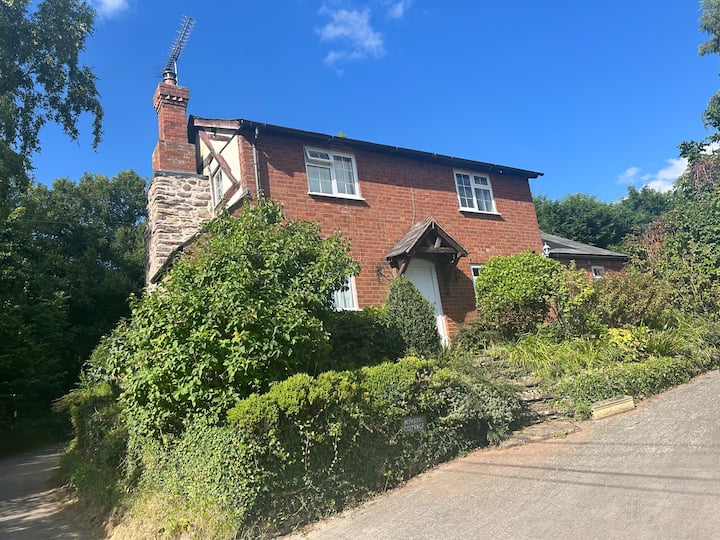 Beautiful Cottage - Leominster