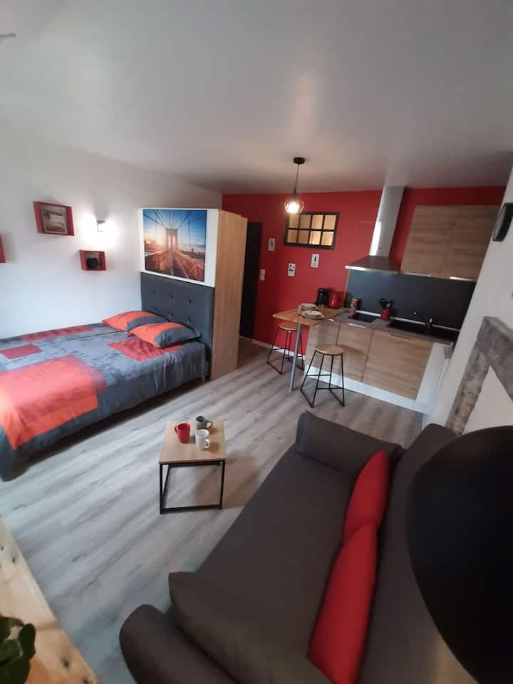 Studio Au Centre, Rue Piétonne – Parking à 80 M - Aurillac