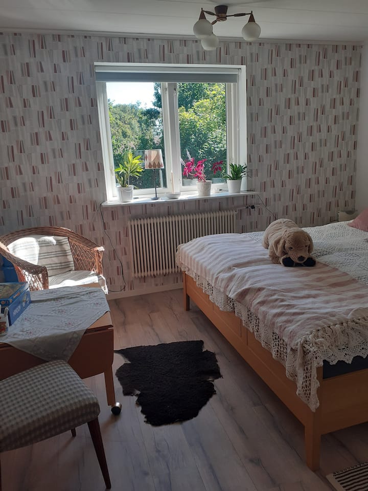 Enkelt Boende Mitt I Idyllisk öSterlenby. - Simrishamn