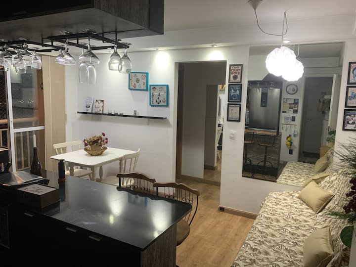 Apto De 3 Quartos Inteiro No Bairro Liberdade - Liberdade