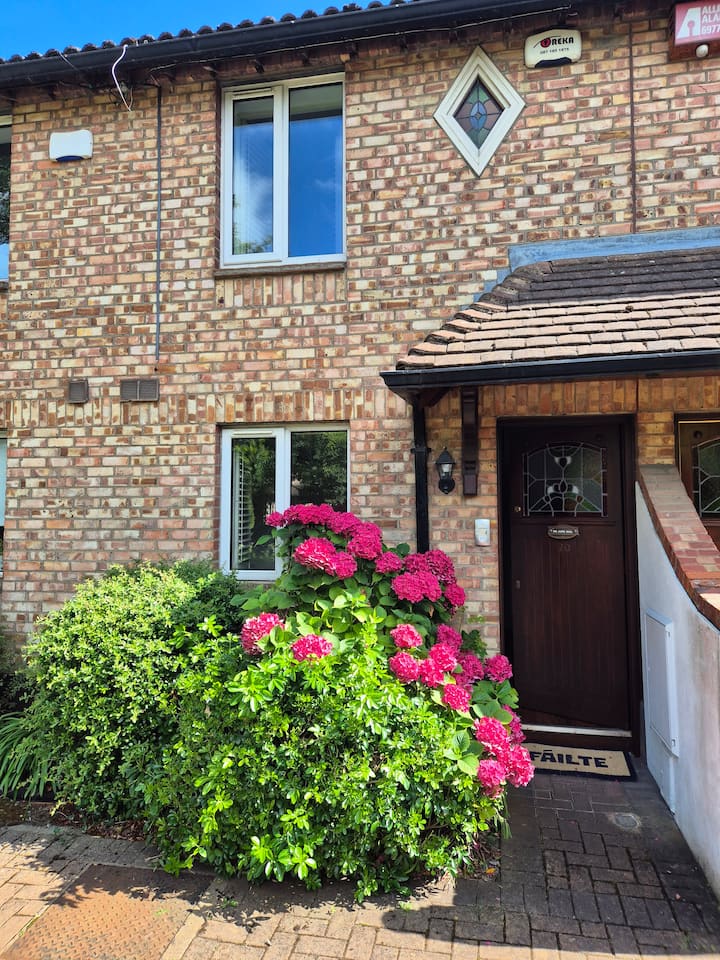 Two Bed House In Donnybrook Manor D4 - Dublin
