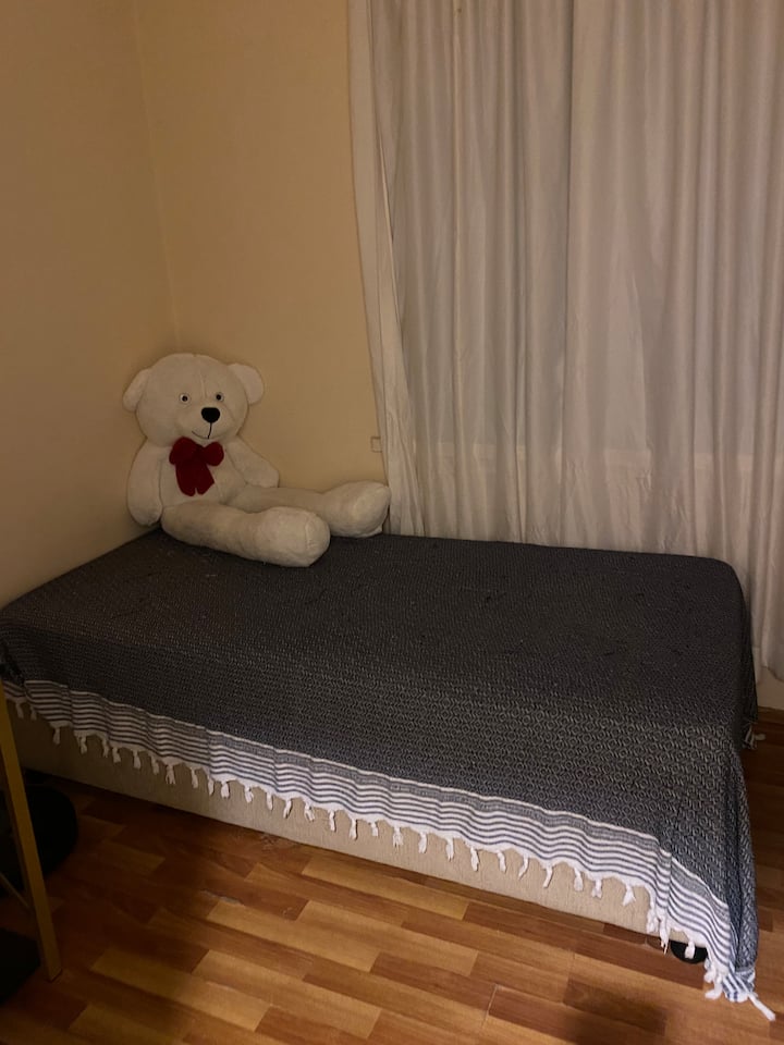 Tunalı’ya Atakule’ye Yakın Tek Kişilik Oda - Ankara