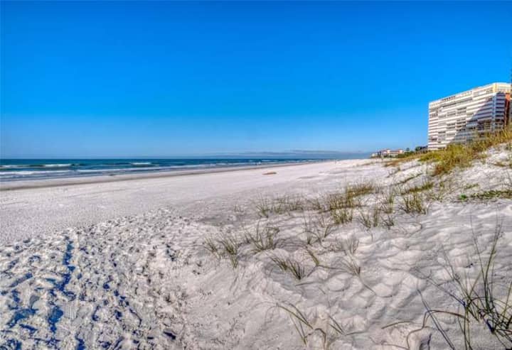 Sunset Serenity: Beach Escape - Madeira Beach, FL