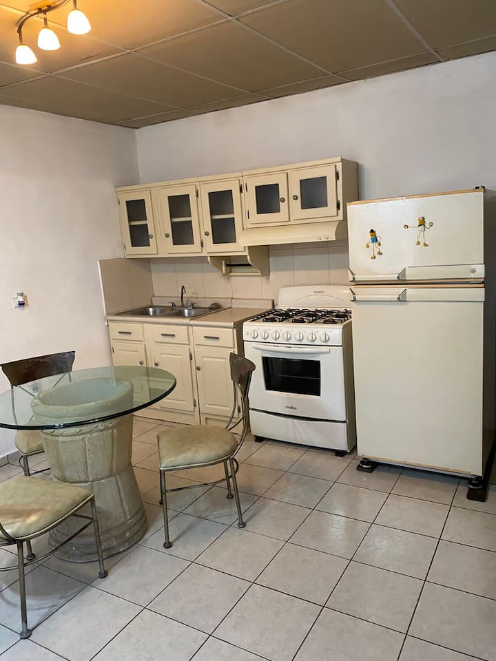 Departamento Centro De Apodacaa - Monterrey Airport (MTY)