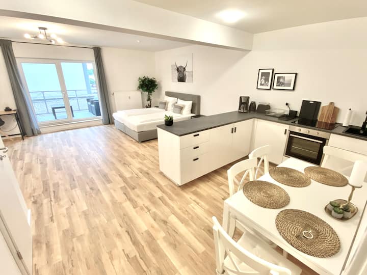 Großes Studio Mit Terasse - Dresden