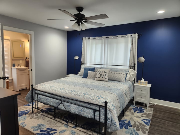 A Place Of Rest - Sandy Beach, Hillsdale