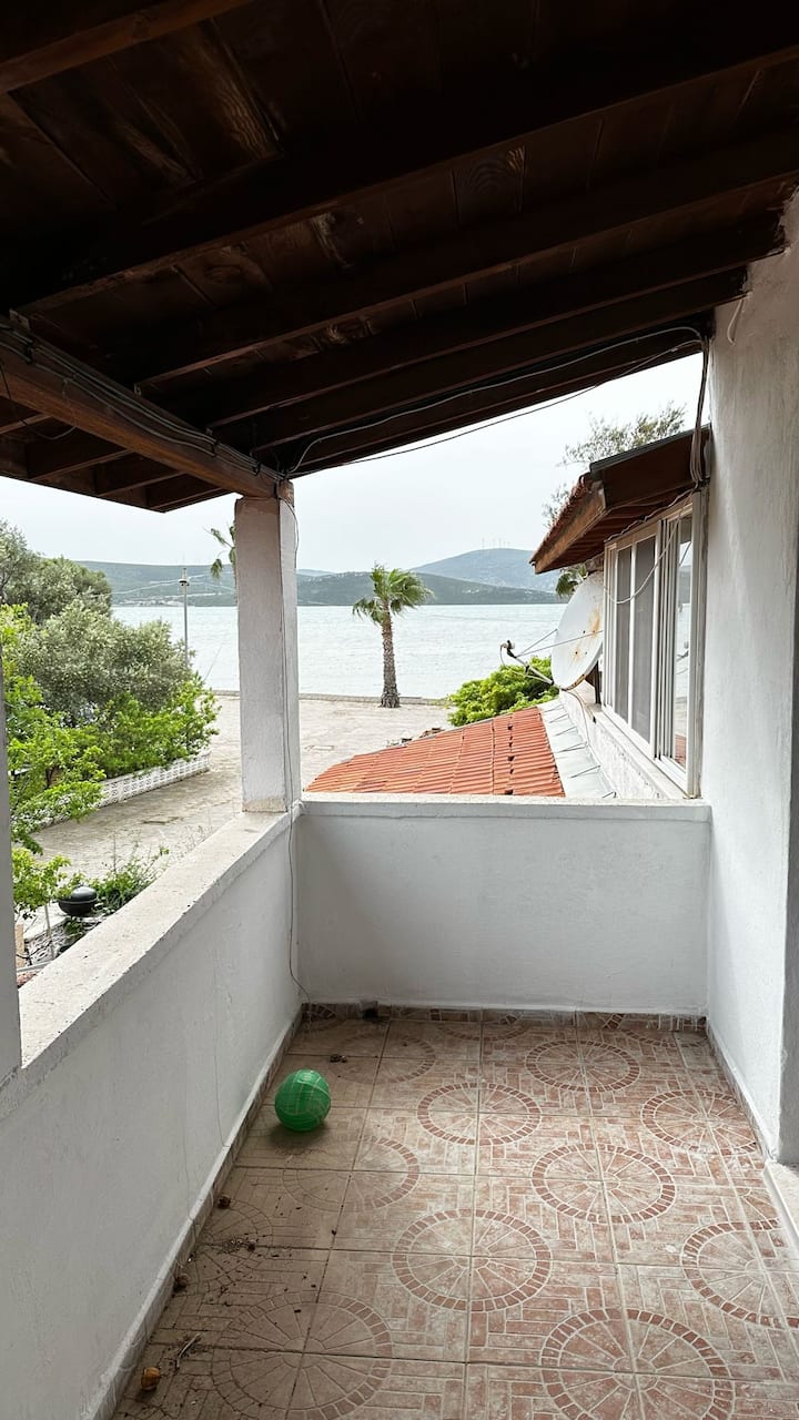 Urla Seaside Villa - Urla