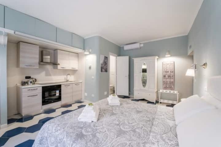 The Small Nest At Coliseum 1 - 로마