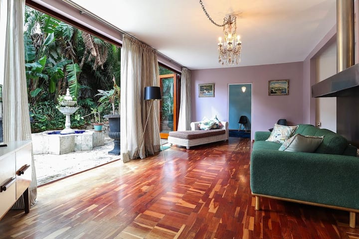 Garden Apartment In Fresnaye - Cape Town