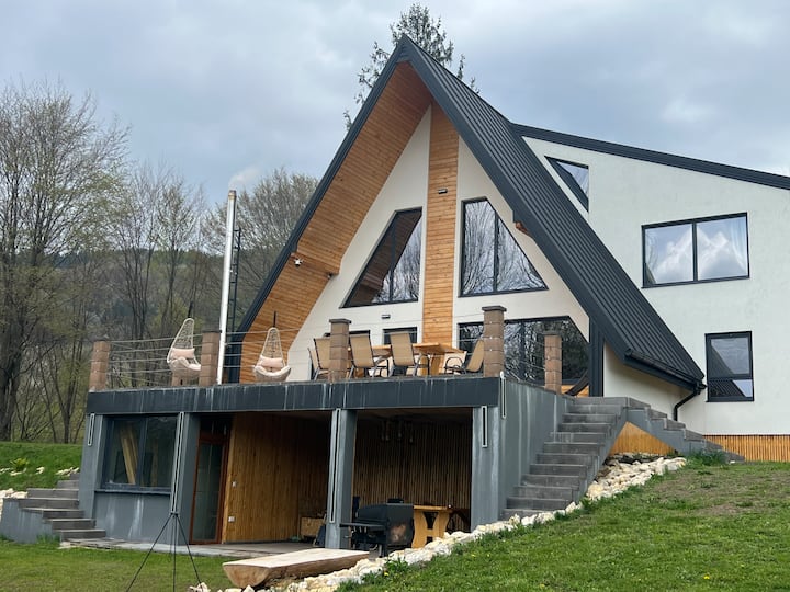 Sofi’s House - Valea Doftanei