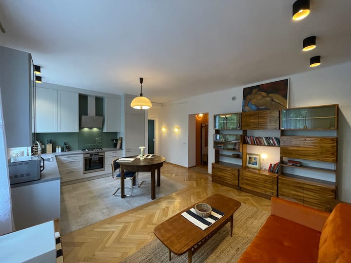 Prl Inspired Apartment In Muranów - Varsavia