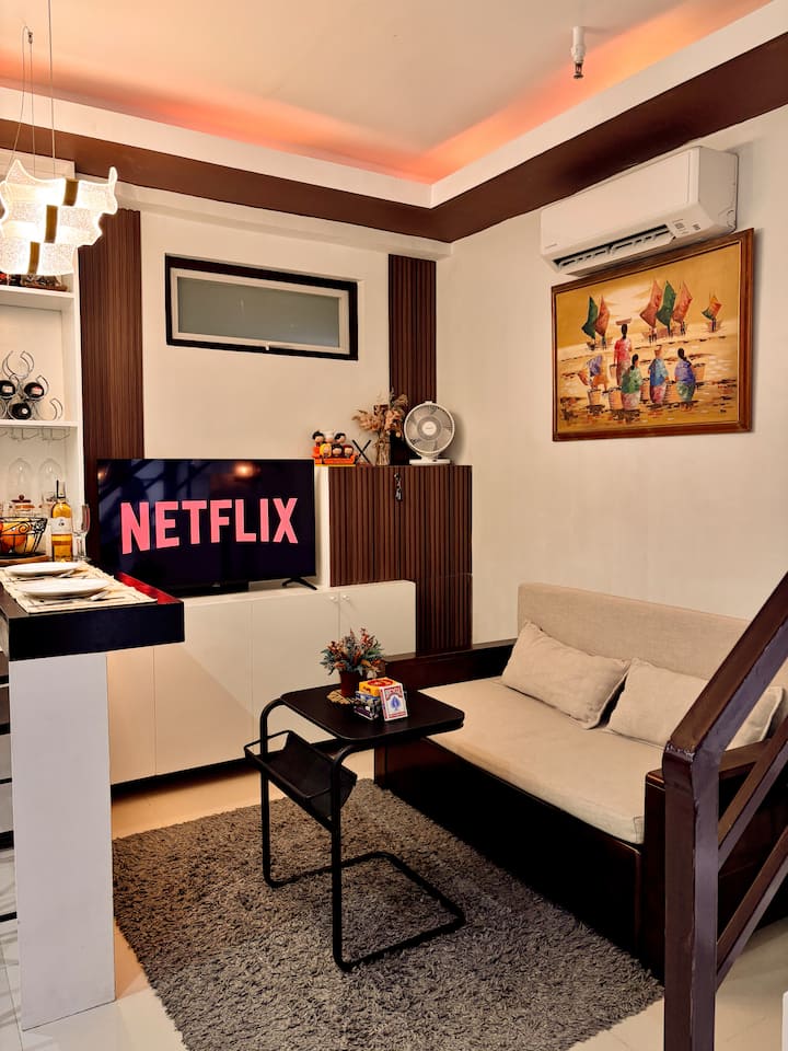 Espasyoparasayo W/netflix (Gilmore Nr Greenhills) - Manila