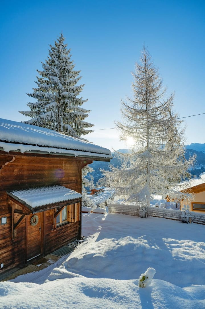 Chalet Rénové Aux Mayens De La Zour - Schweiz