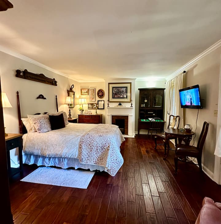 La Boheme Cottage #3 - Mississippi