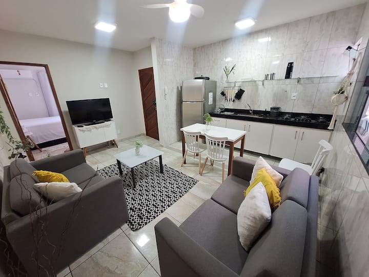 Apto. 1 Ou 2 Qtos C/ Ar Condicionados Cabo Frio. - Cabo Frio