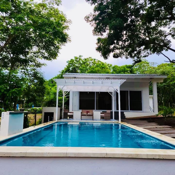 Bungalow House Utila - Utila