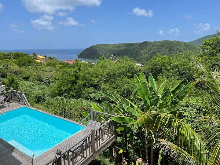 Chambre D’hôte Vue Mer. Piscine - Martinique