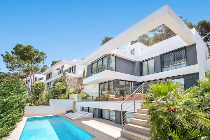 Villa Pinares De San Antón Sea,city&mountain Views - Málaga