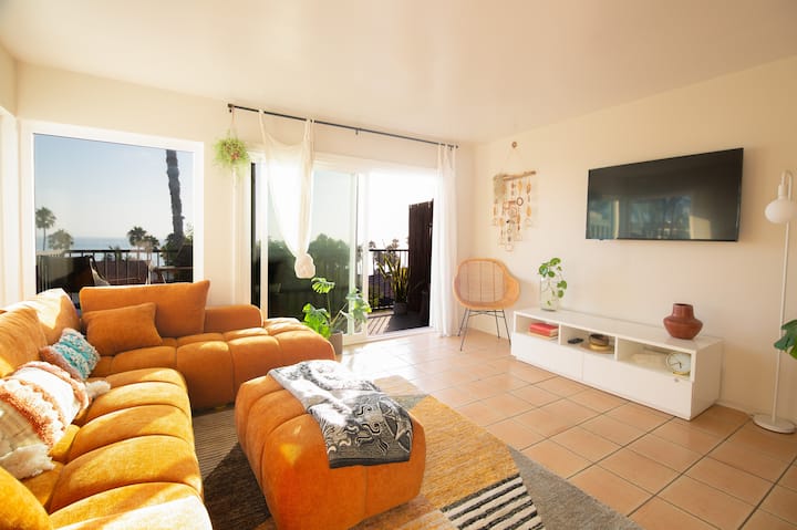 Oceanview Cozy Apartment By The Beach - San Clemente, CA