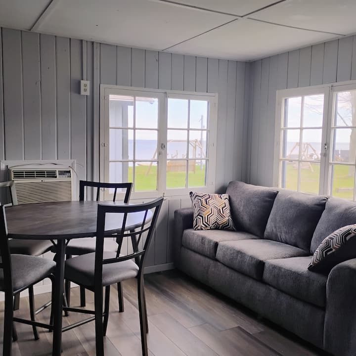 Bayview Resort #7 - Tawas City, MI