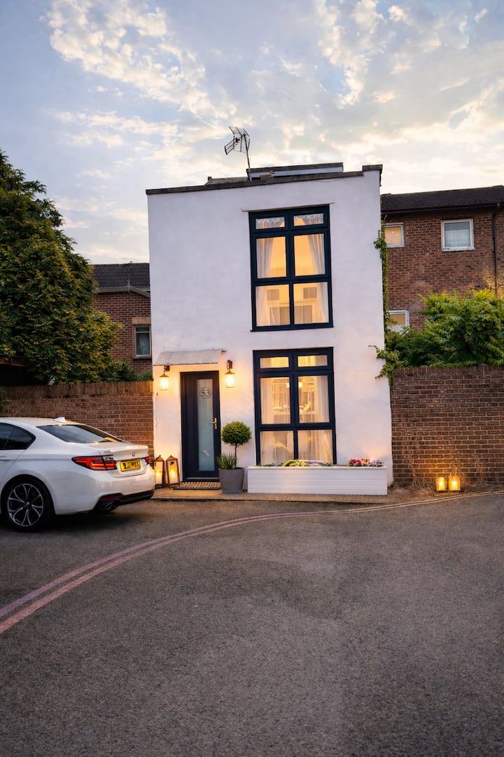 Brandon : Family Home Free Parking - Portsmouth