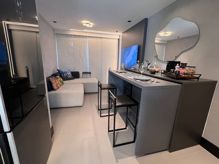 Apartamento De 2 Qrts, Estiloso E Pet Friendly - Recreio dos Bandeirantes