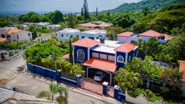 Tropical Villa With Private Pool – 9 Min To Beach - Puerto Plata