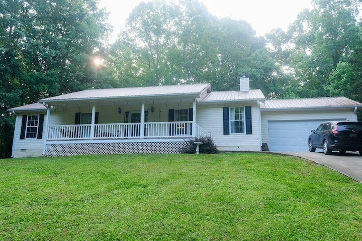 The Hilltop House Near Seneca-clemson - Seneca