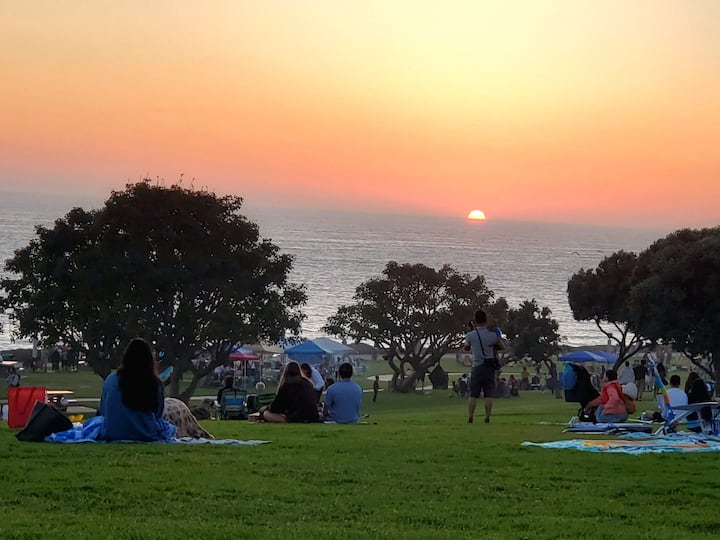 Laguna Hills Lovely Oc Home - Mission Viejo, CA