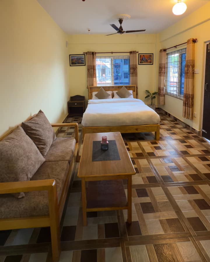 Northern : Lake And City View Apartment - Pokhara