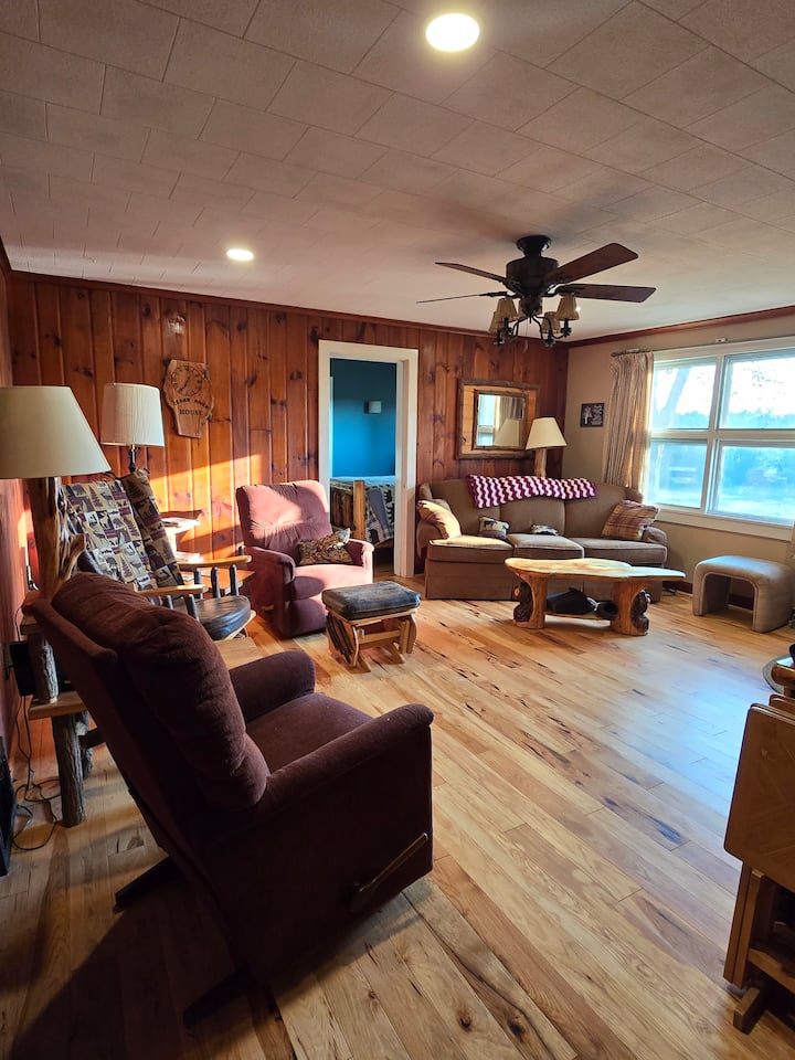 Peaceful River House - Lake Durant, NY
