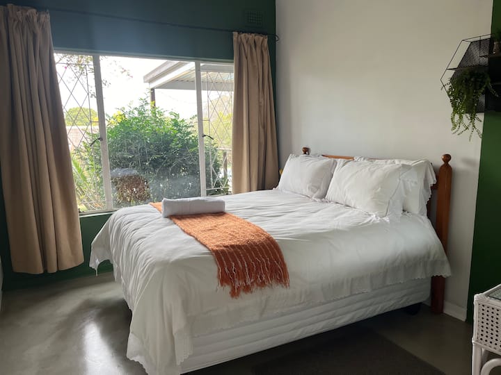 Convenience Meets Cosy In Hilton - Hilton