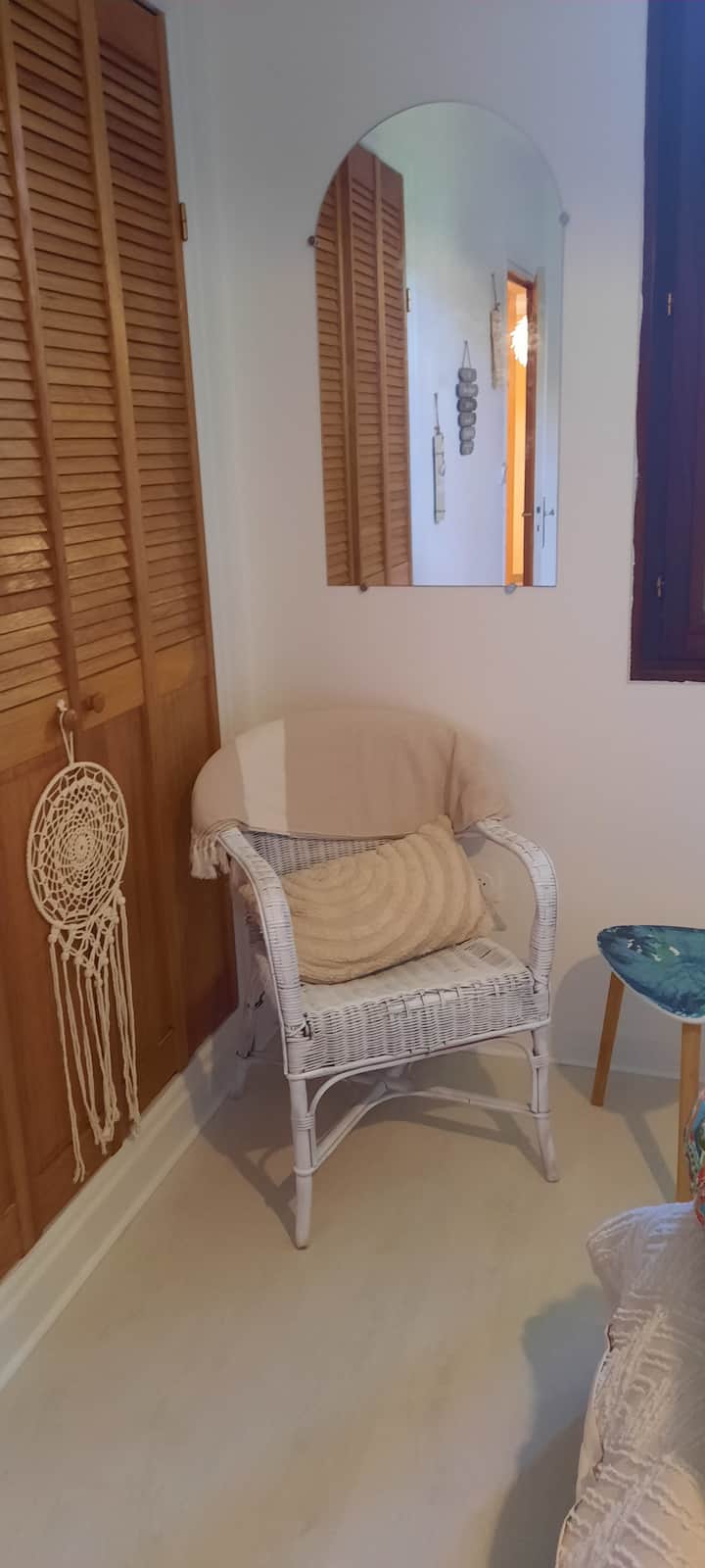 Chambre Dans La Maison Familiale - Chasseneuil-du-Poitou