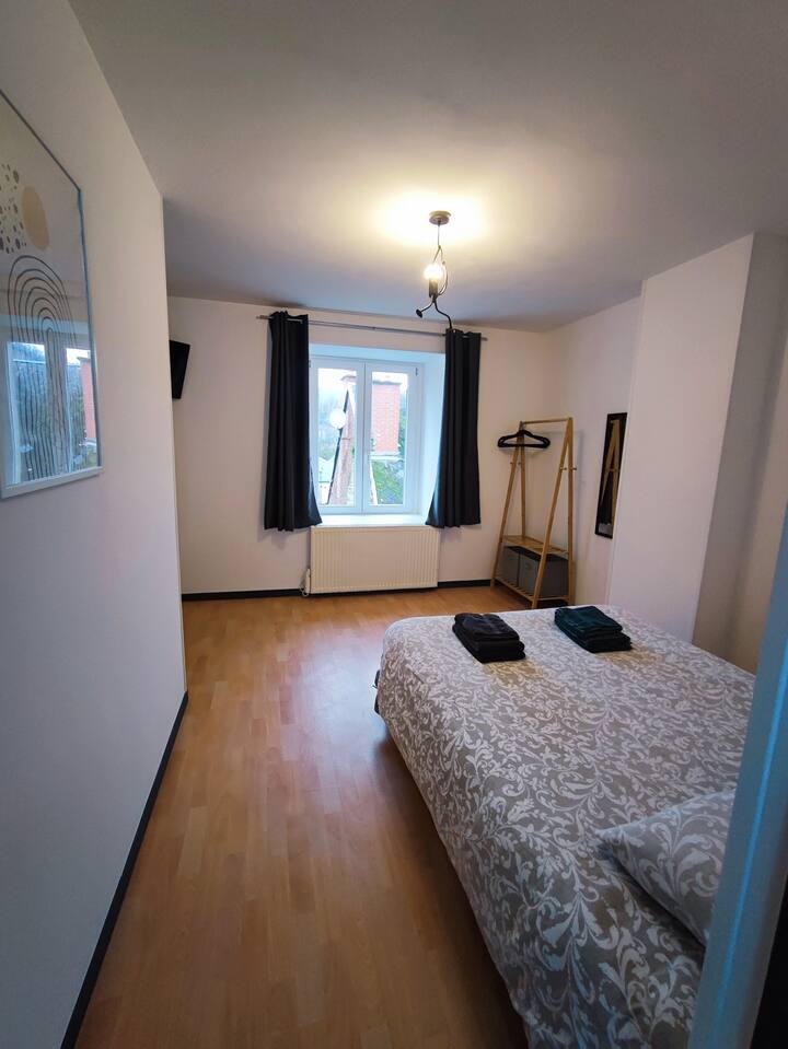 Gite La Casa - Chambre 1 - Revin
