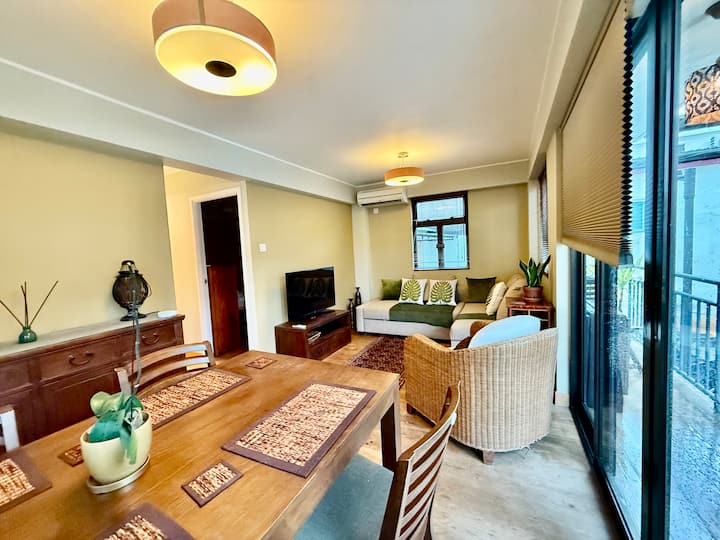 Stylish Monthly Mui Wo Rental Close To Beach. - Hong Kong