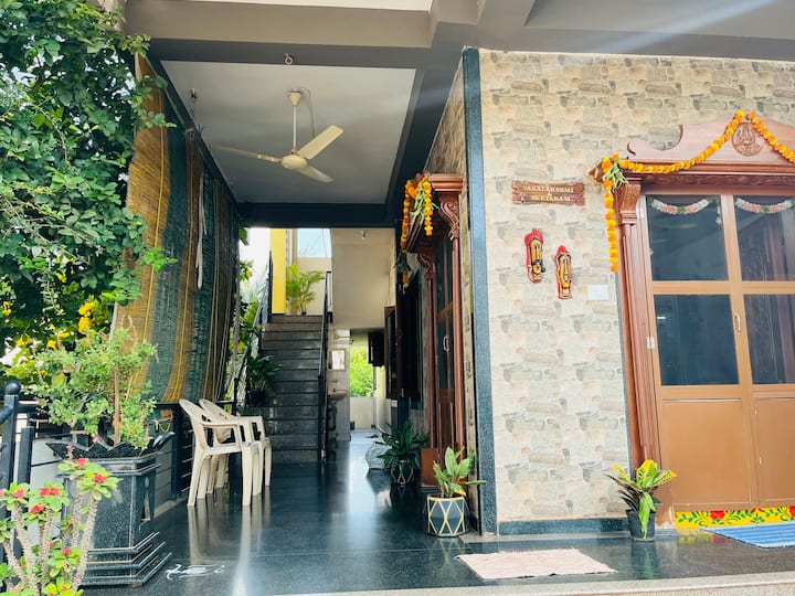 Happy Hampi Home - Hosapete
