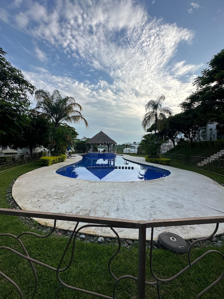 Hermosa Casa Con Acceso Al Lago - Tequesquitengo
