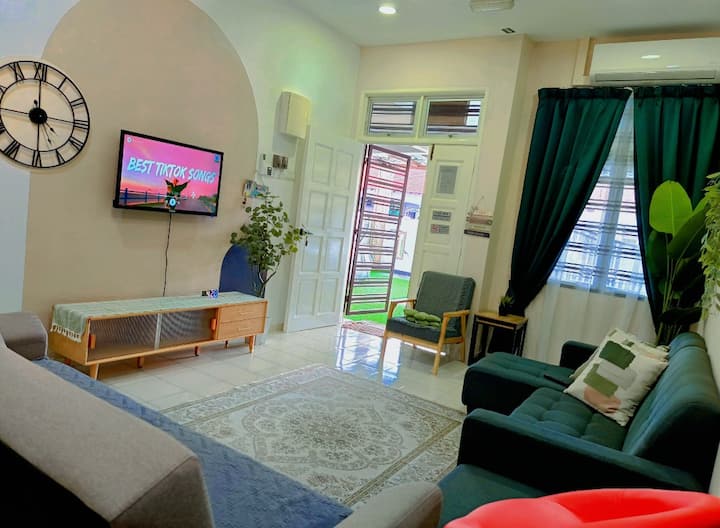 Maiss Homestay Melaka@batu Berendam (Landed) - Ayer Keroh