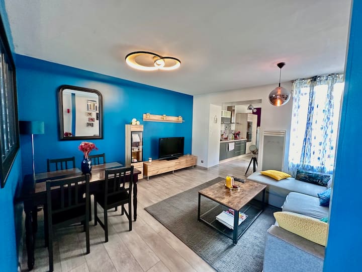 Alma, F2 Moderne Terrasse + Wifi Fibre - ibis Orléans Nord Saran