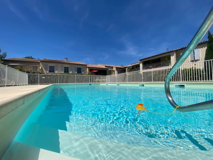 Appartement Avec Piscine à Saint-rémy - Saint-Rémy-de-Provence